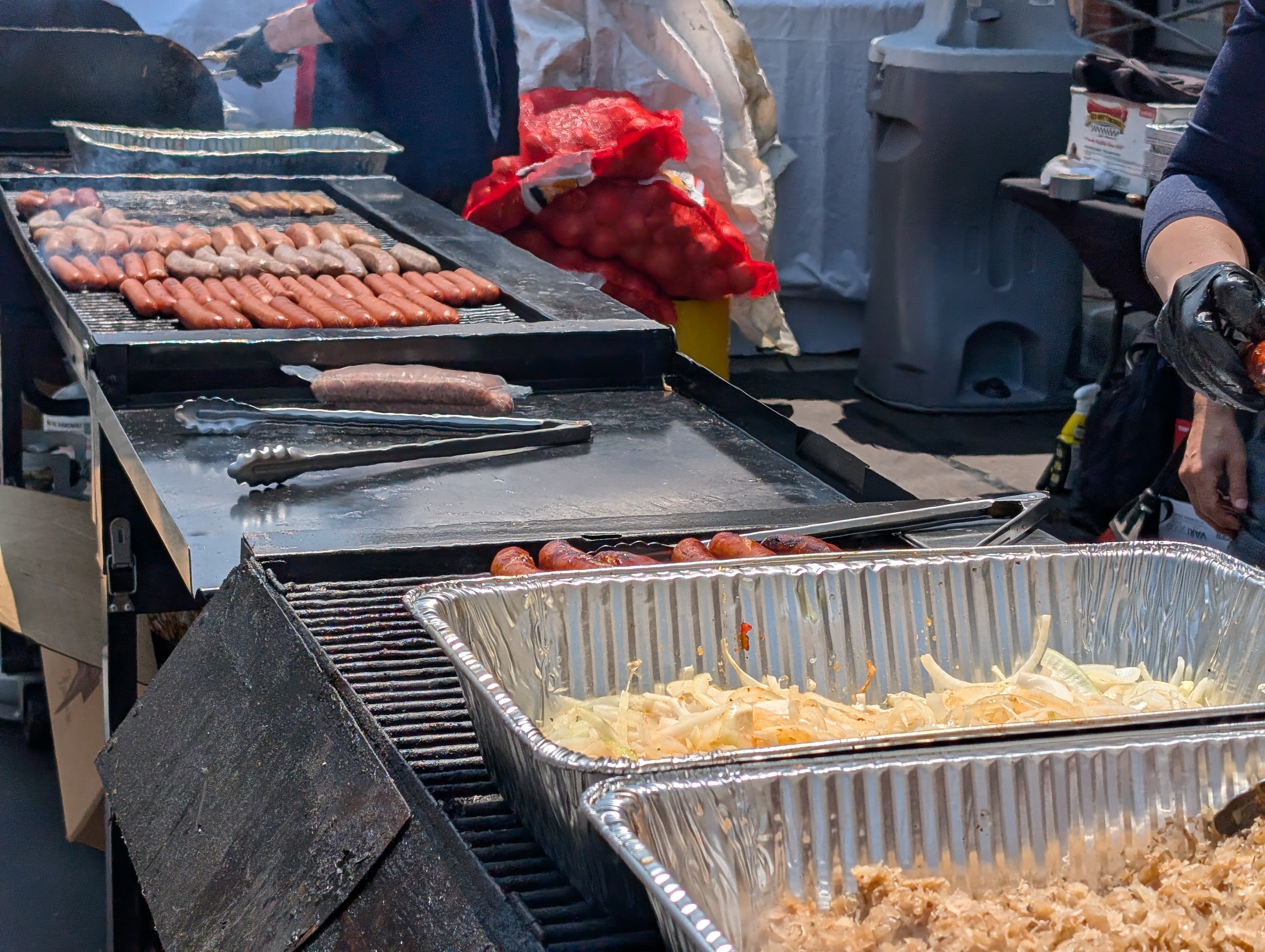 Checking Out The Windy City Hot Dog Fest – Life on the Wicked Stage: Act 3
